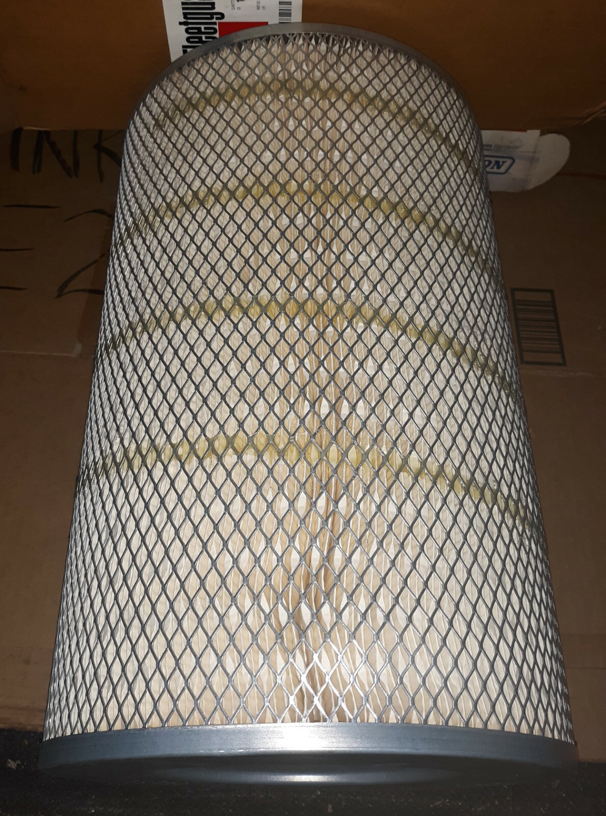 FLEETGUARD AF996M - Air filter cross reference