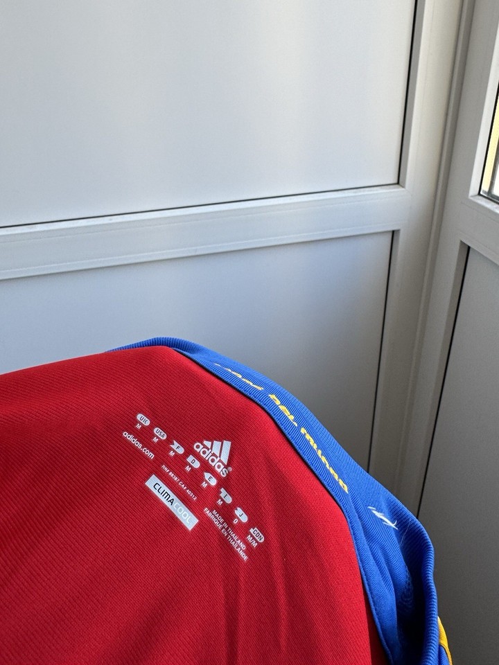 SPAIN 2010 2011 HOME FOOTBALL SHIRT SOCCER JERSEY ADIDAS P47902 sz M ...