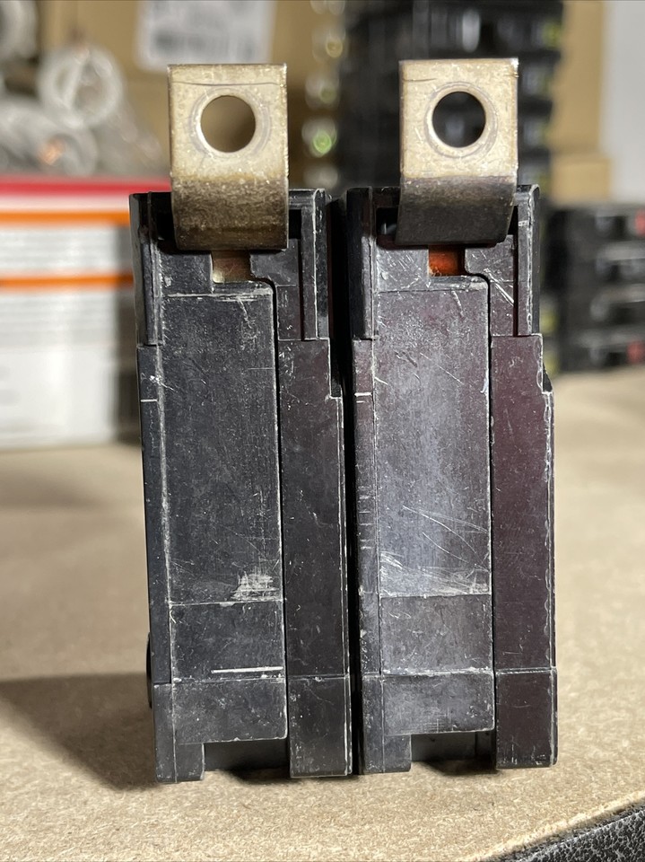 EATON BAB2100 CUTLER HAMMER DOUBLE 100AMP 240V BOLT ON CIRCUIT BREAKER ...