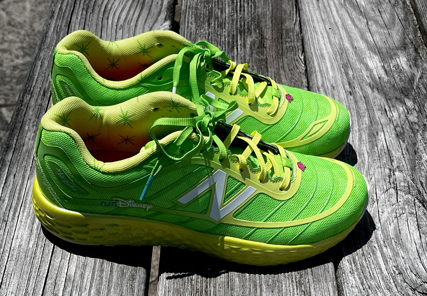 Run Disney New Balance Tinkerbell Glow in the Dark Sn… - Gem