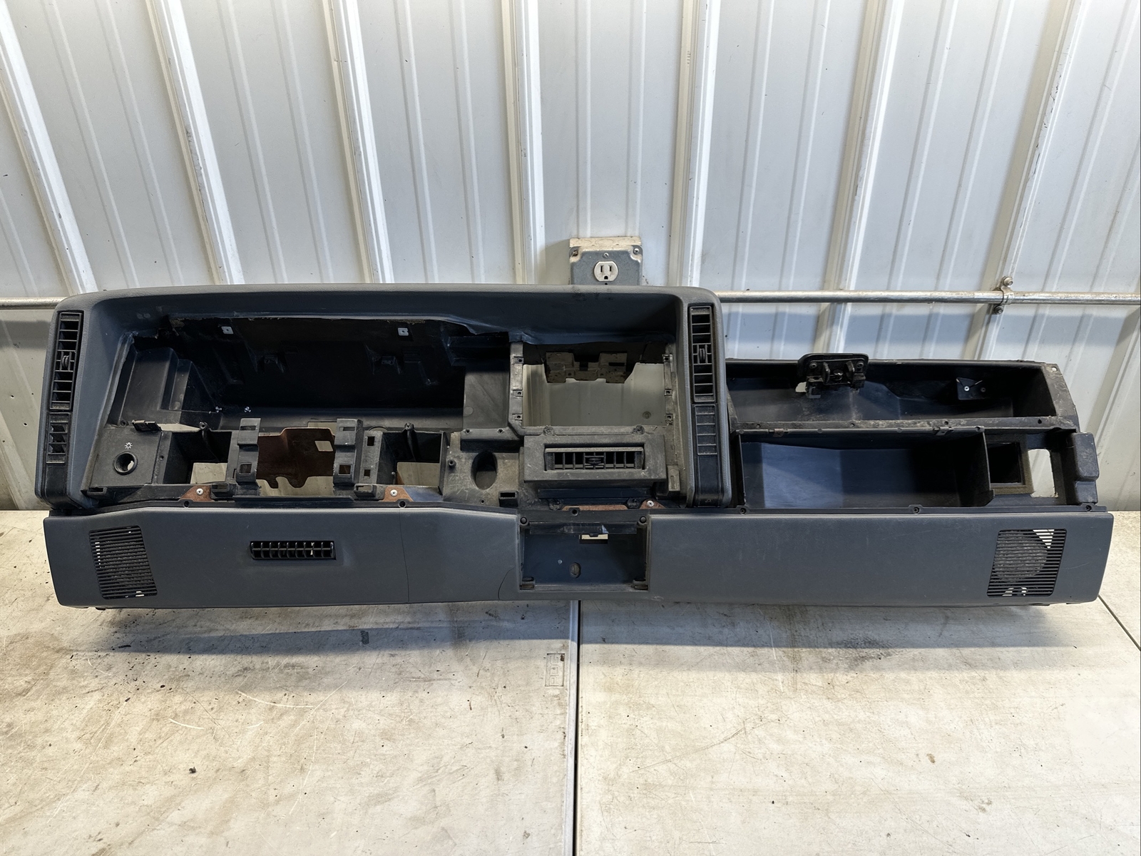 1984-1996 Jeep Cherokee XJ Dash Board Core Frame Gray OEM | eBay