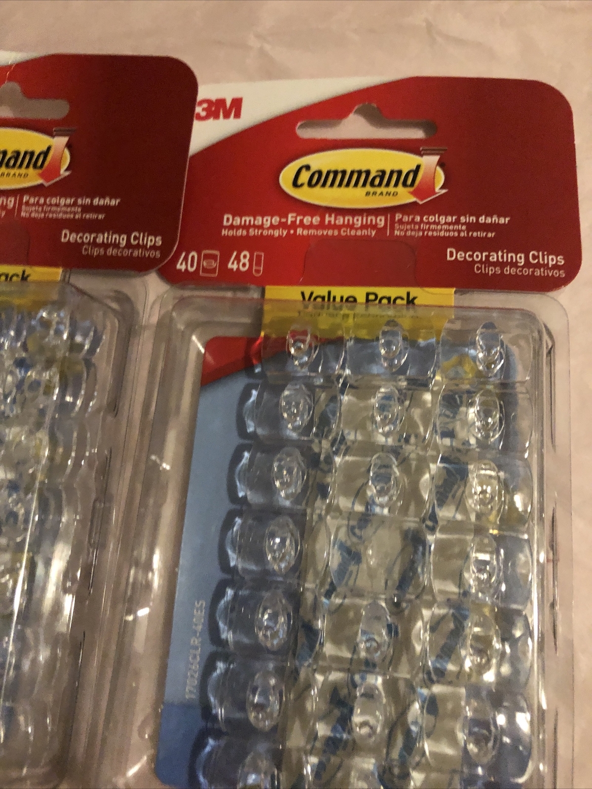 NEW Command 17026CLR-40ES Decorating Clips 80 Pieces NEW!! Fast Free ...