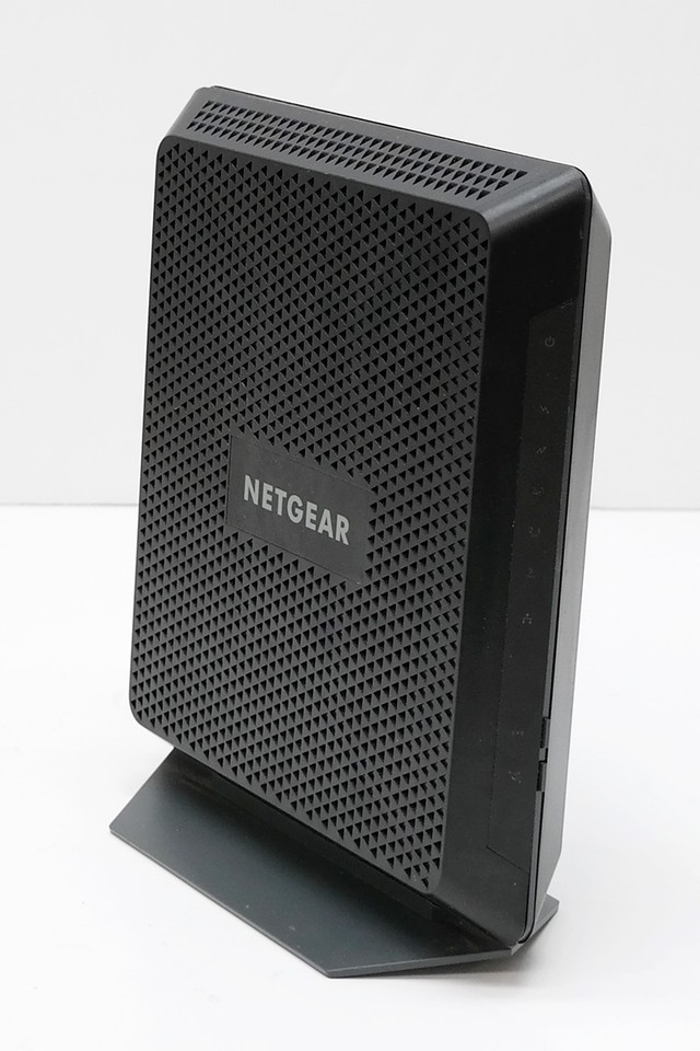 NETGEAR Nighthawk C7000v2 AC1900 Wi-Fi Cable Modem Router READ ...