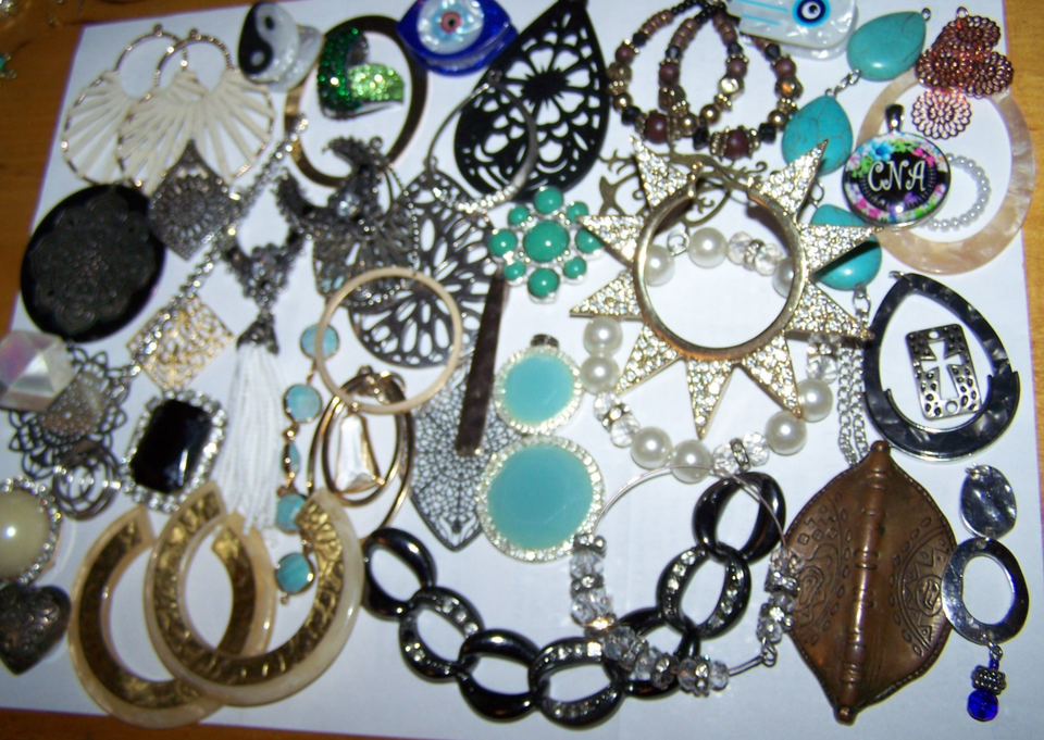 VTG~Mod Jewelry Parts Pieces Findings Lot Craft JewelryArt Metal Glass ...