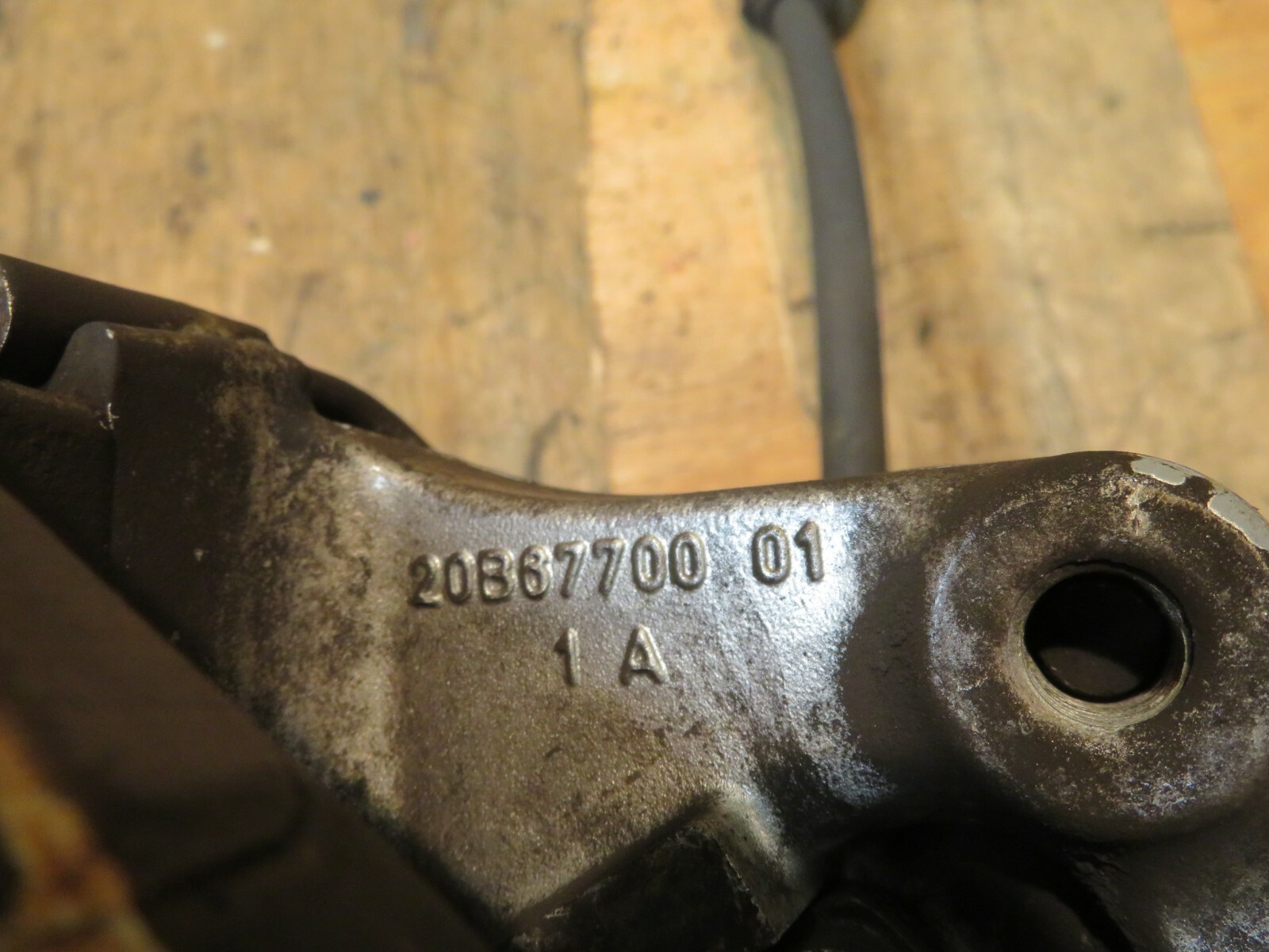 2014-2017 MASERATI GHIBLI REAR LEFT DRIVER SIDE BRAKE CALIPER SUPPORT ...