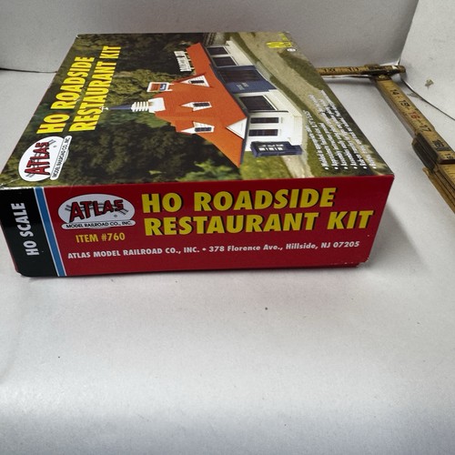Atlas Trains HO Scale Roadside Restaurant Model Train Building Kit 760 ...