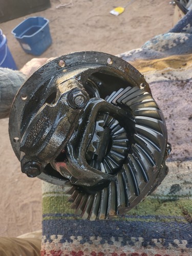 1976 DATSUN 620 PICKUP TRUCK REAR AXLE DIFFERENTIAL HOUSING CHUNK GEAR ...