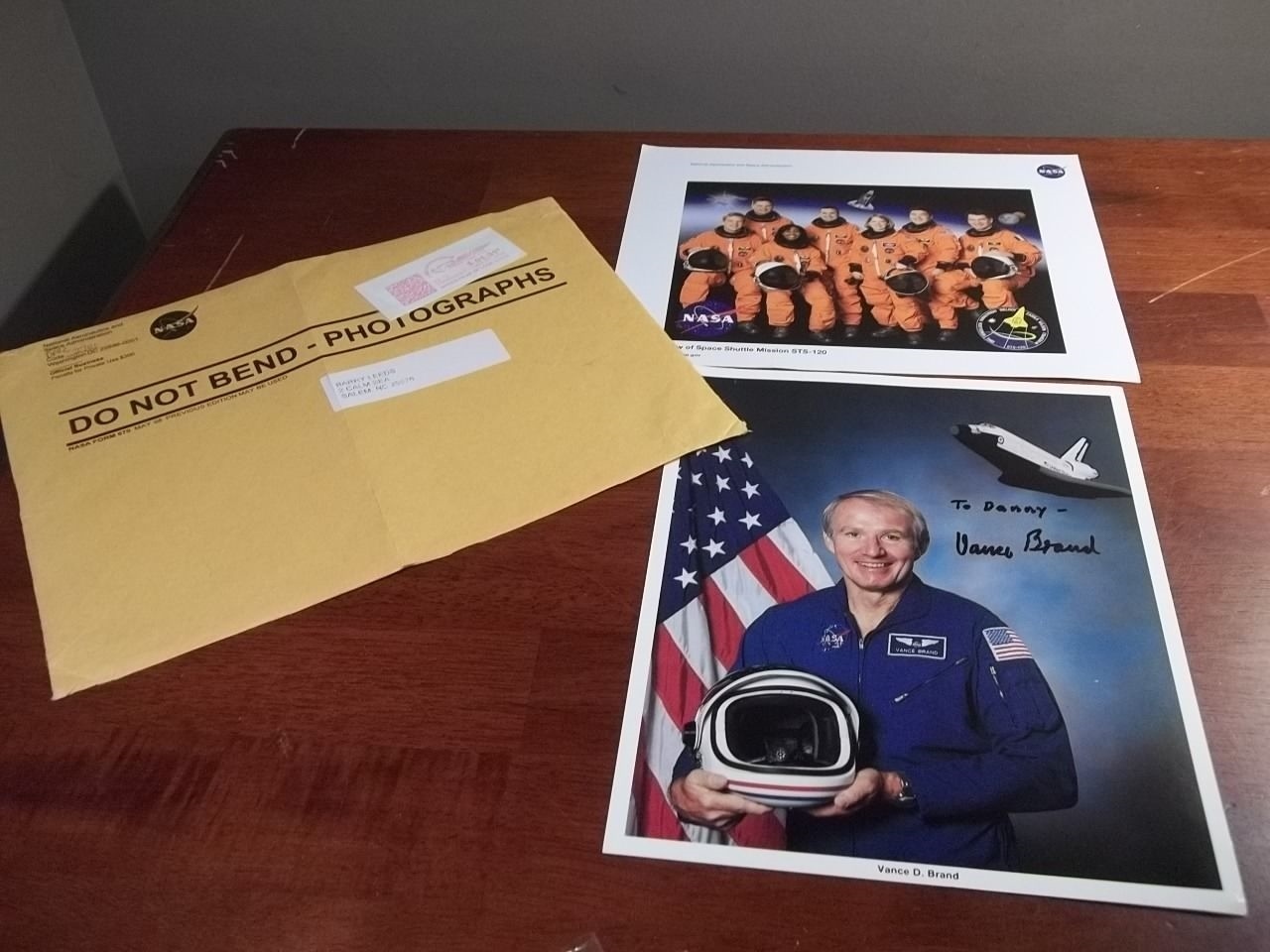 NASA ASTRONAUT VANCE BRAND SIGNED AUTOGRAPHED 8X10 PHOTO WITH ENVELOPE ...