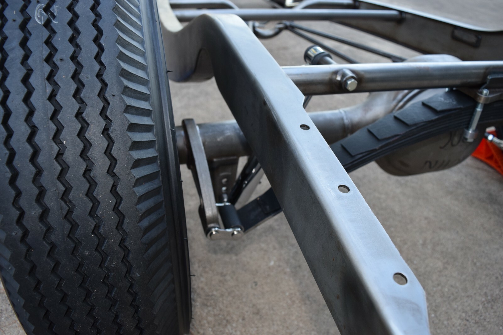 REAR LEAF SPRING MOUNTS FITS 9 INCH FORD REAR FORGED STEEL 1932 FORD ...