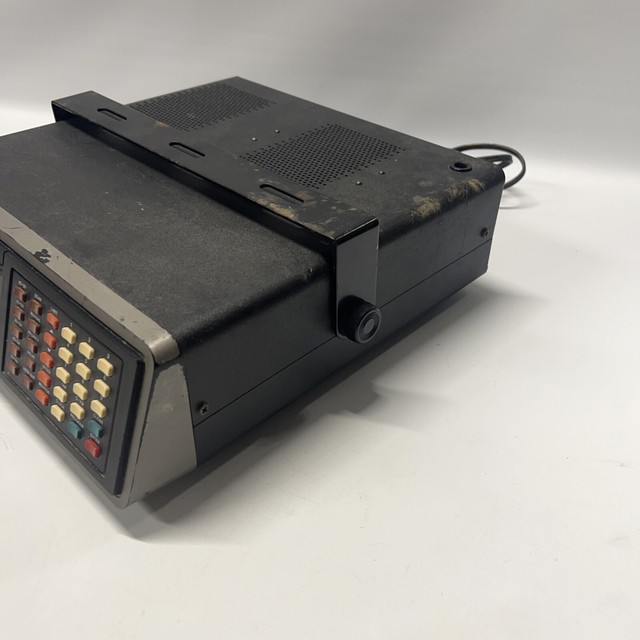 Radio Shack Realistic Pro-2002 50 Channel Programable Police Scanner ...