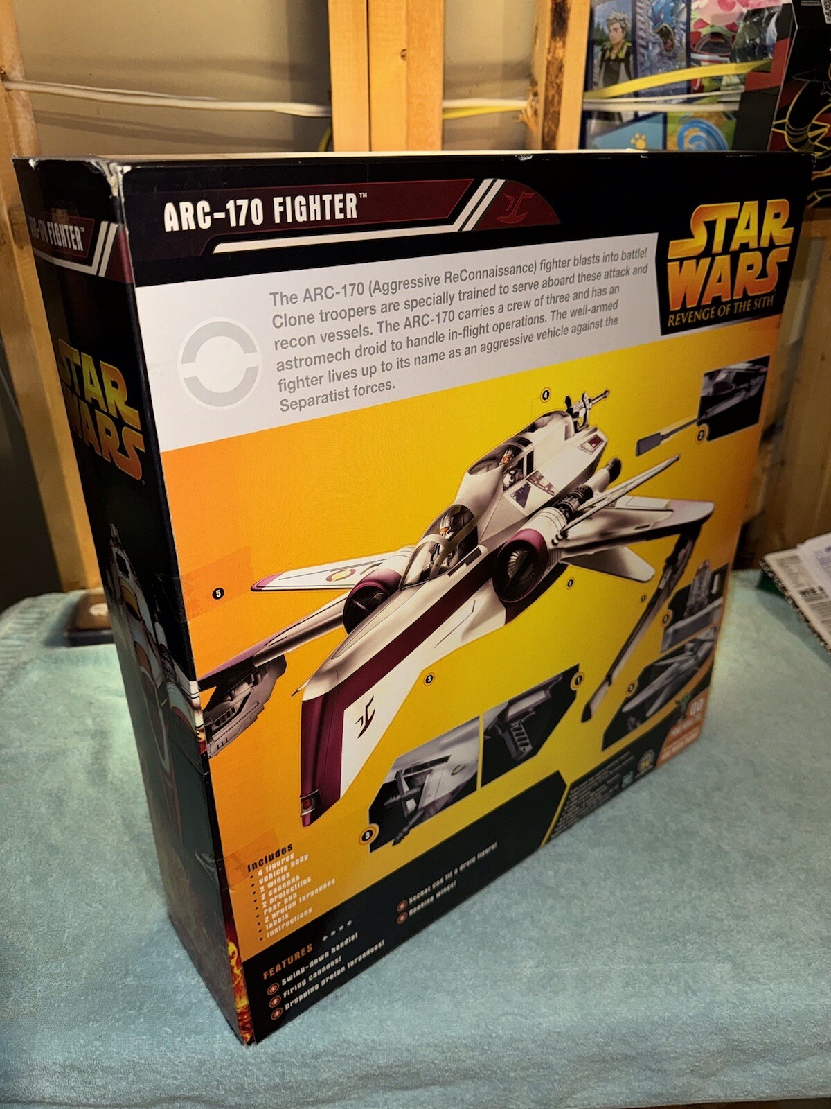 Star Wars “ROTS” ARC-170 Fighter - Sam’s Club Exclusive W/ 4 Figures ...