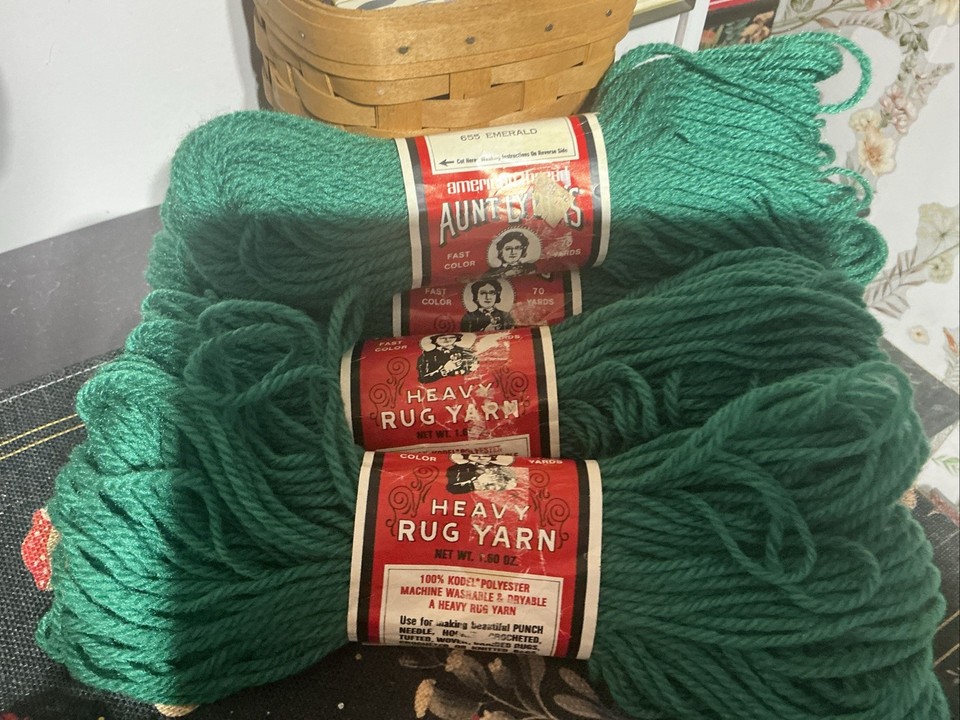 NOS Aunt Lydias Heavy Rug Yarn Lot of 5 skeins - #655 Emerald -Punch ...