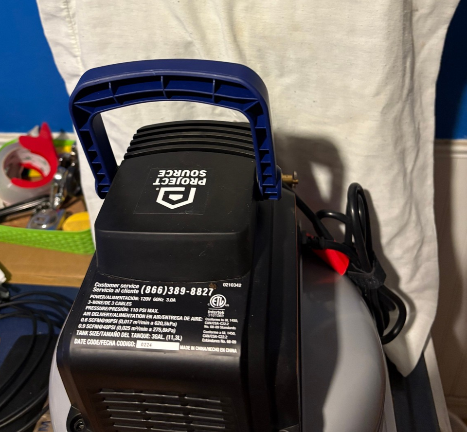 Project Source 3-Gallon Portable Electric 110 PSI Pancake Air ...