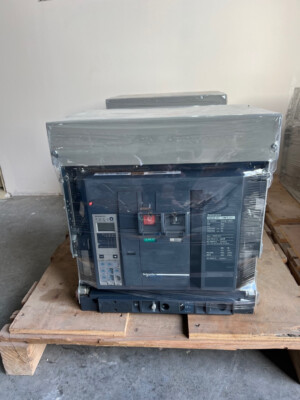 Refurbished Schneider NW20H1 Air Circuit Breaker 2000A 3P, Drawout Type ...
