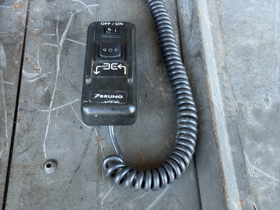 Bruno VSL-4000HW Joey Vehicle Lift | eBay