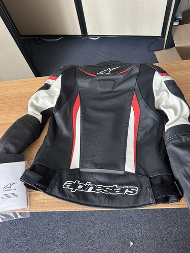 ALPINESTARS Stella GP Plus R v2 Leather Jacket - Black/White/Red - US 6 ...