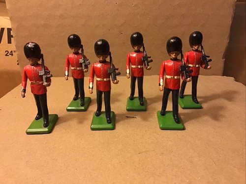 Lot of Six (6) Britains Grenadier Guard Toy Soldiers with Rifle Uzi ...