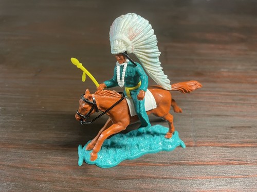 Timpo 2nd Series Indian Chief Mounted - Bottle Green - Wild West ...