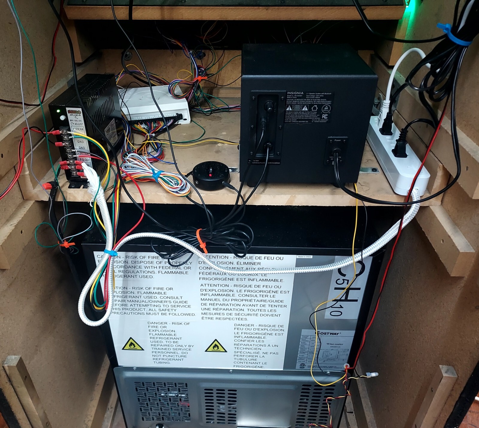 BOJICADE Stand Up Arcade Custom Multicade EPOXY/RESIN Side Art OKOBOJI ...