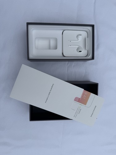 Original Apple iPhone 8 Packaging with Unopened EarPods – Excellent ...