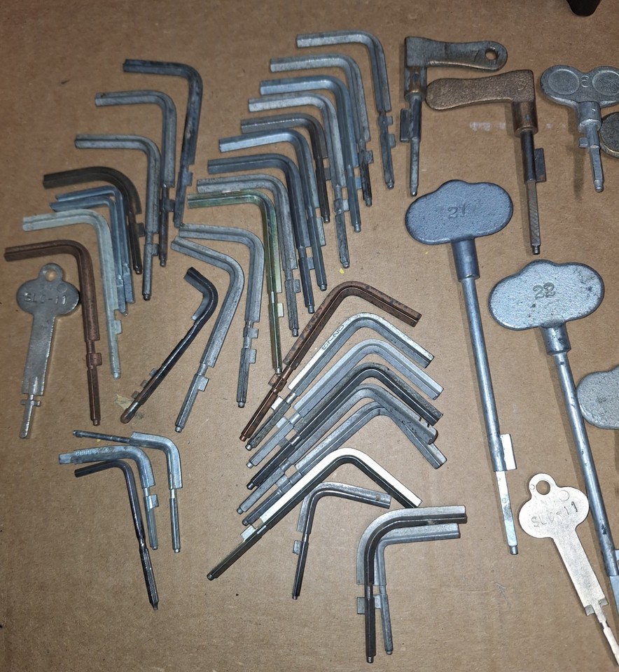 48 Piece Vintage & Antique Vault & Safe Lock Combination Change Keys ...