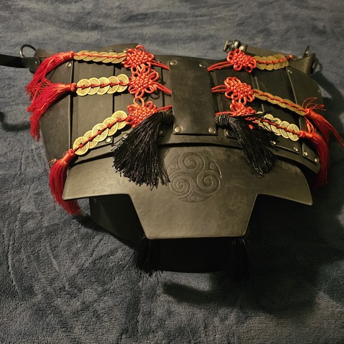 Handmade Samurai Style Shoulder Armor (Sode)– Black Leather with Feng ...