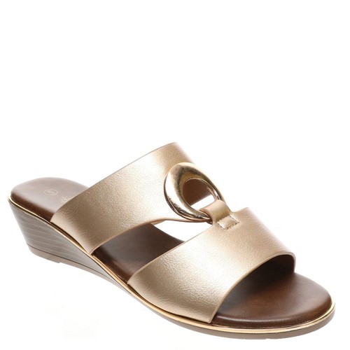 Wanderlust Valentina Women's Sandal 8 B(M) US - Champagne 771675190005 ...