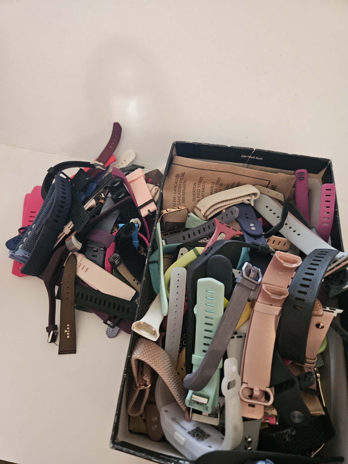 Lot of 4lbs Silicone Bands And Multiple Colors And Sizes For Smart ...