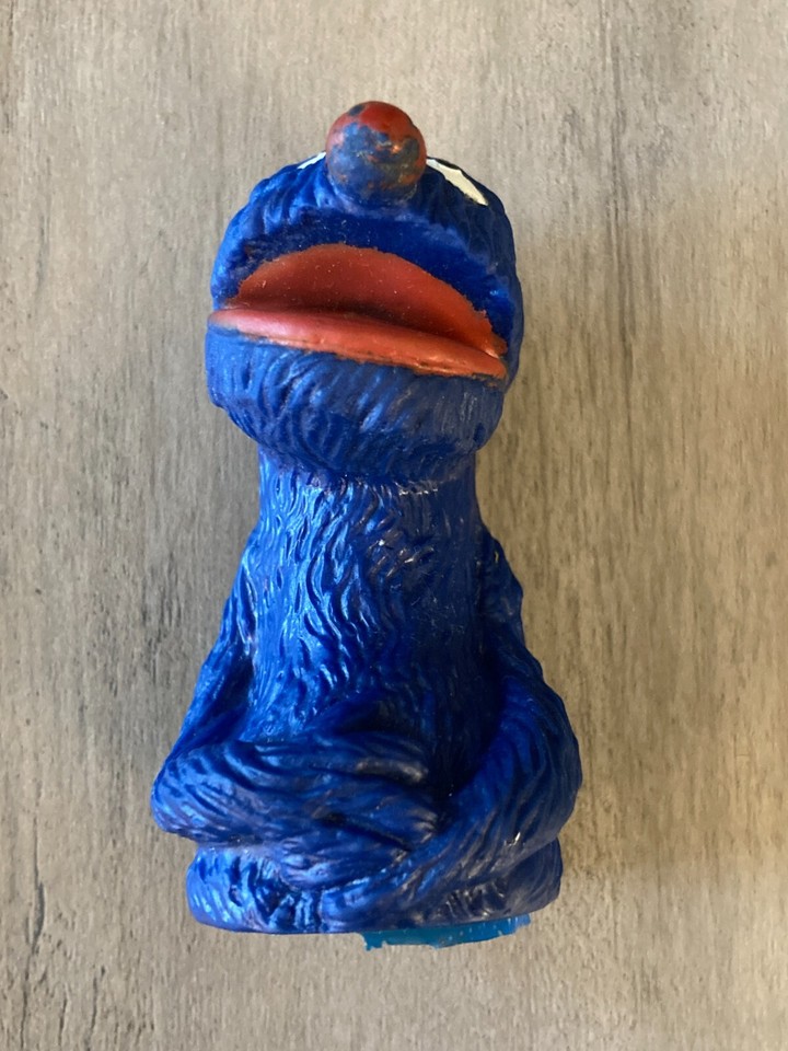 Vintage Sesame Street Muppets Inc. Grover Rubber Finger Puppet | eBay