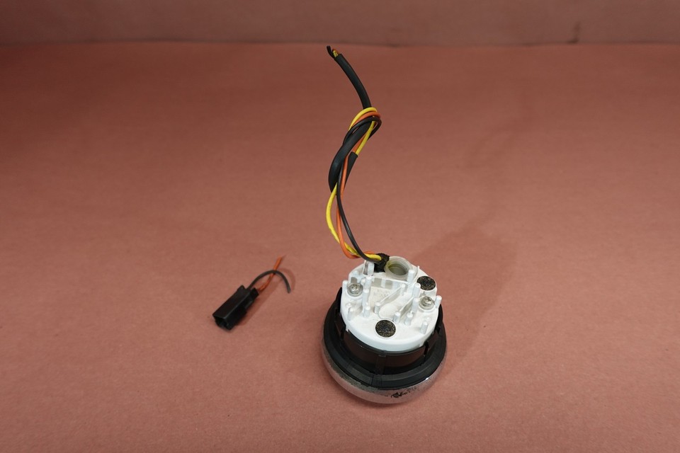 2007-2011 Harley Davidson Dyna Street Bob FXDBI Fuel Gas Petrol Level ...