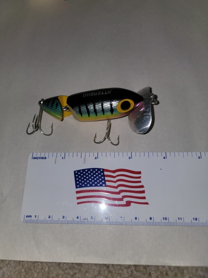 Lot of 19 Fred Arbogast Jitterbug Lures | eBay
