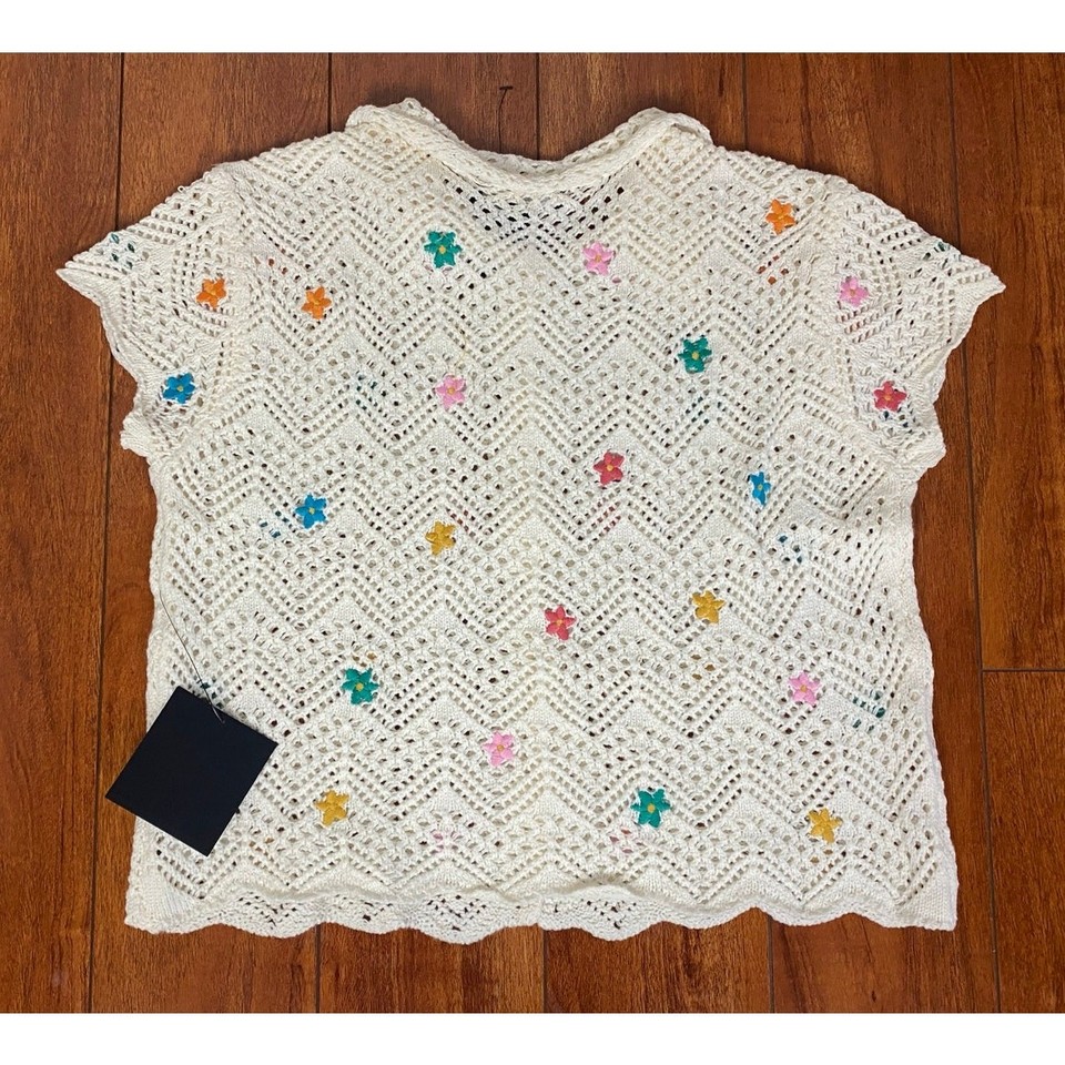 NEW Women Lulus floral crochet cotton short sleeve button cover-up top ...