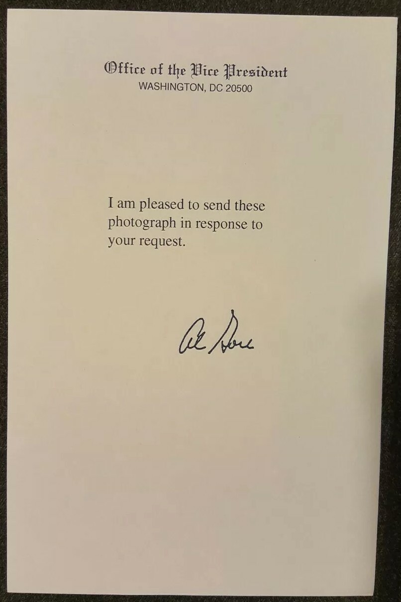 8x10 AUTOGRAPHED (FACSIMILE) PICTURE OF VICE PRESIDENT, AL GORE with ...