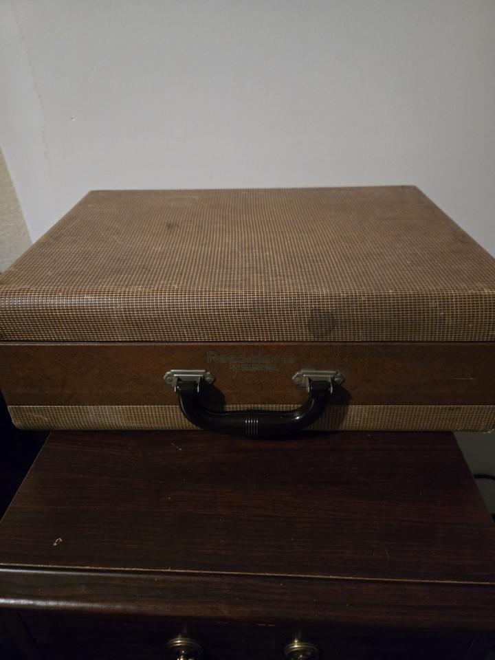 Wilcox-Gay Portable Radio Recordette Turntable Vintage | eBay