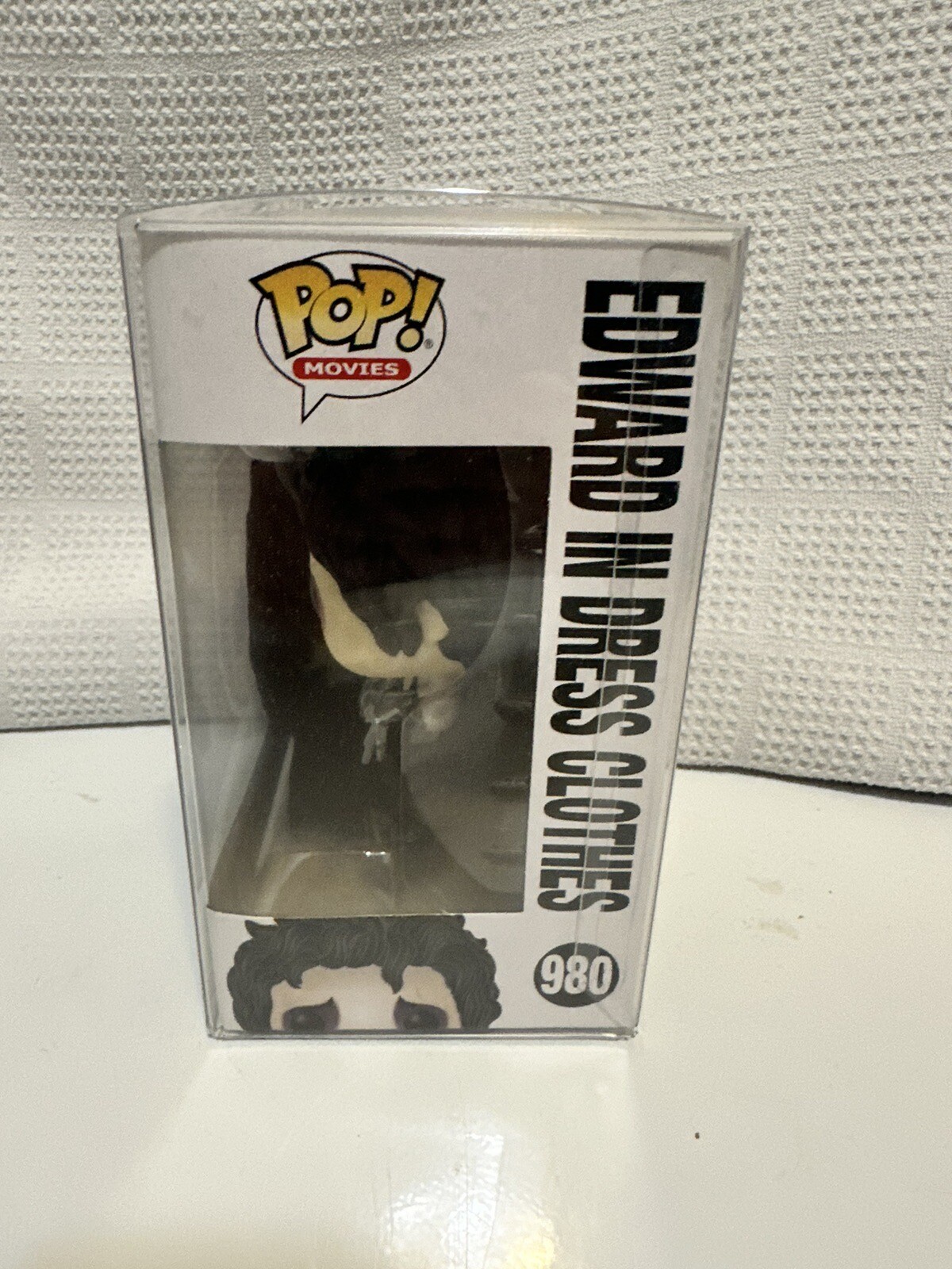 Funko Pop! Vinyl: Edward Scissorhands - Edward in Dress Clothes #980 ...