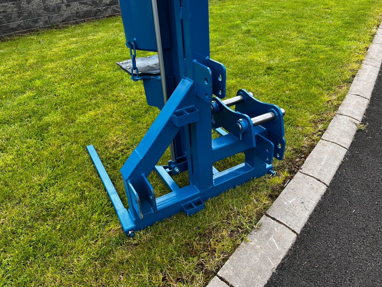 Tractor & Digger (2 in 1) PD1 Post Driver (Excavator 3PL Post Knocker ...