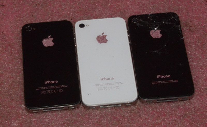 Lot of 9 Apple iPhone 4. | eBay