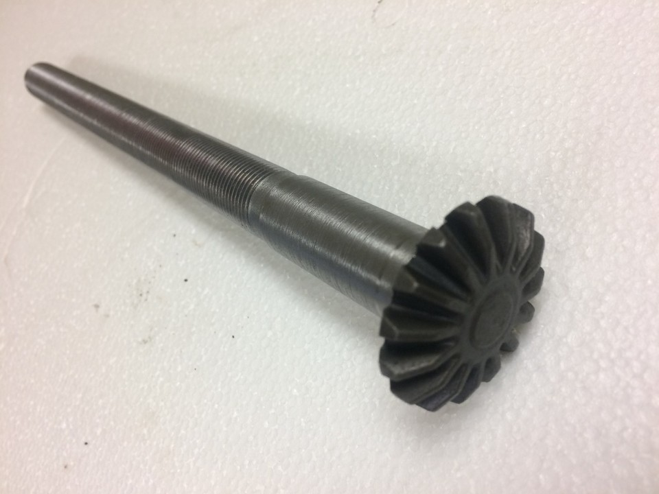 Threaded lift link for John Deere part number CH11368 850,950,1050 ...