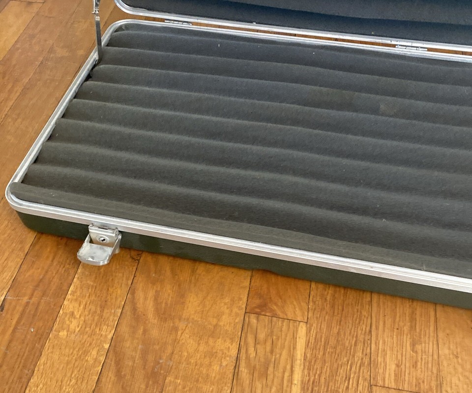 Vintage Wally Taber Safari Model Hard Shell Gun / Long Rifle Case No ...
