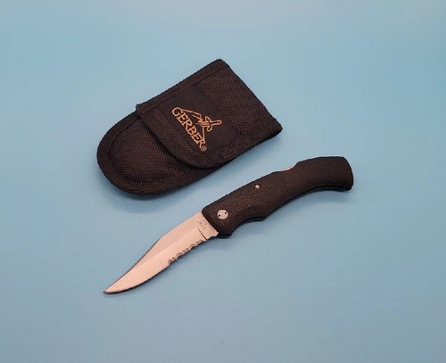 Gerber USA Gator 625 Pocket Knife w/ Sheath - Legendary Series - Rubber ...