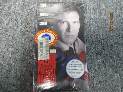 CLEAR AND PRESENT DANGER / Harrison Ford / VHS / Factory Sealed ...