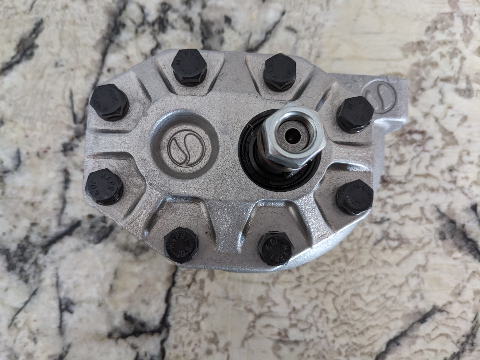 Hydraulic Pump for Case International - 93835c92 308873a1 for sale ...