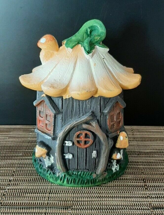 Fairy Garden Accessories Hobbit Sunflower House Mushrooms Windows Twig ...