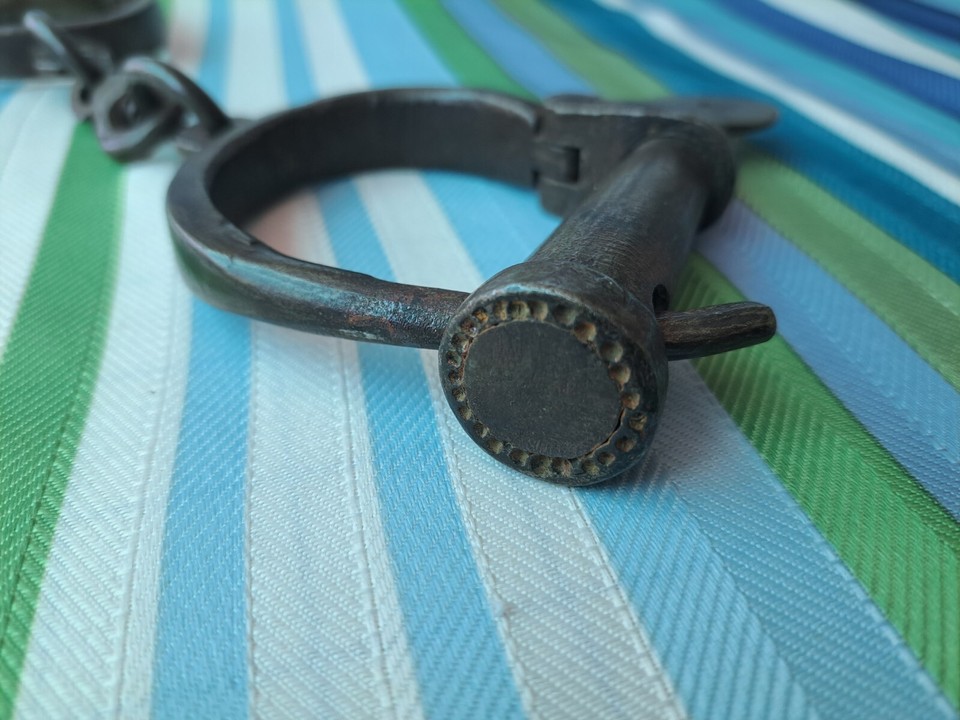 Antique Hand Forged Iron Metal Police Prisoner Handcuffs Shackles With ...