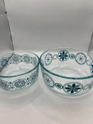Vintage Pyrex Turquoise And Blue Medallion Pinwheel Design Bowl 7203 ...