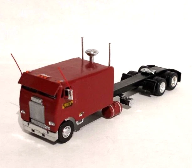Custom Freightliner Cabover