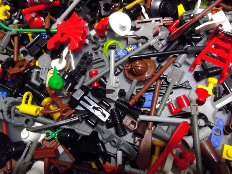 ☀️BRAND NEW 50 RANDOM LEGO MINIFIG Accessories BULK LOT MINIFIGURES ...