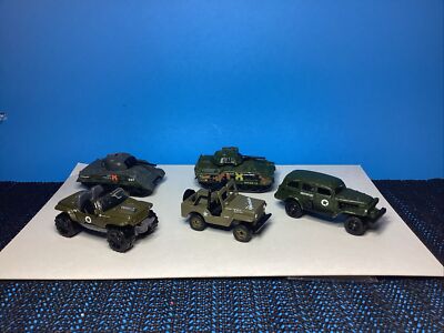 Matchbox Lot Of 5 Military Vehicles. 2- Tanks/2- Jeeps / 1-Jungle ...