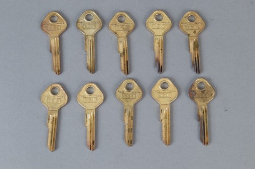 Lot of 10 vintage NOS Curtis B28 key blanks | eBay