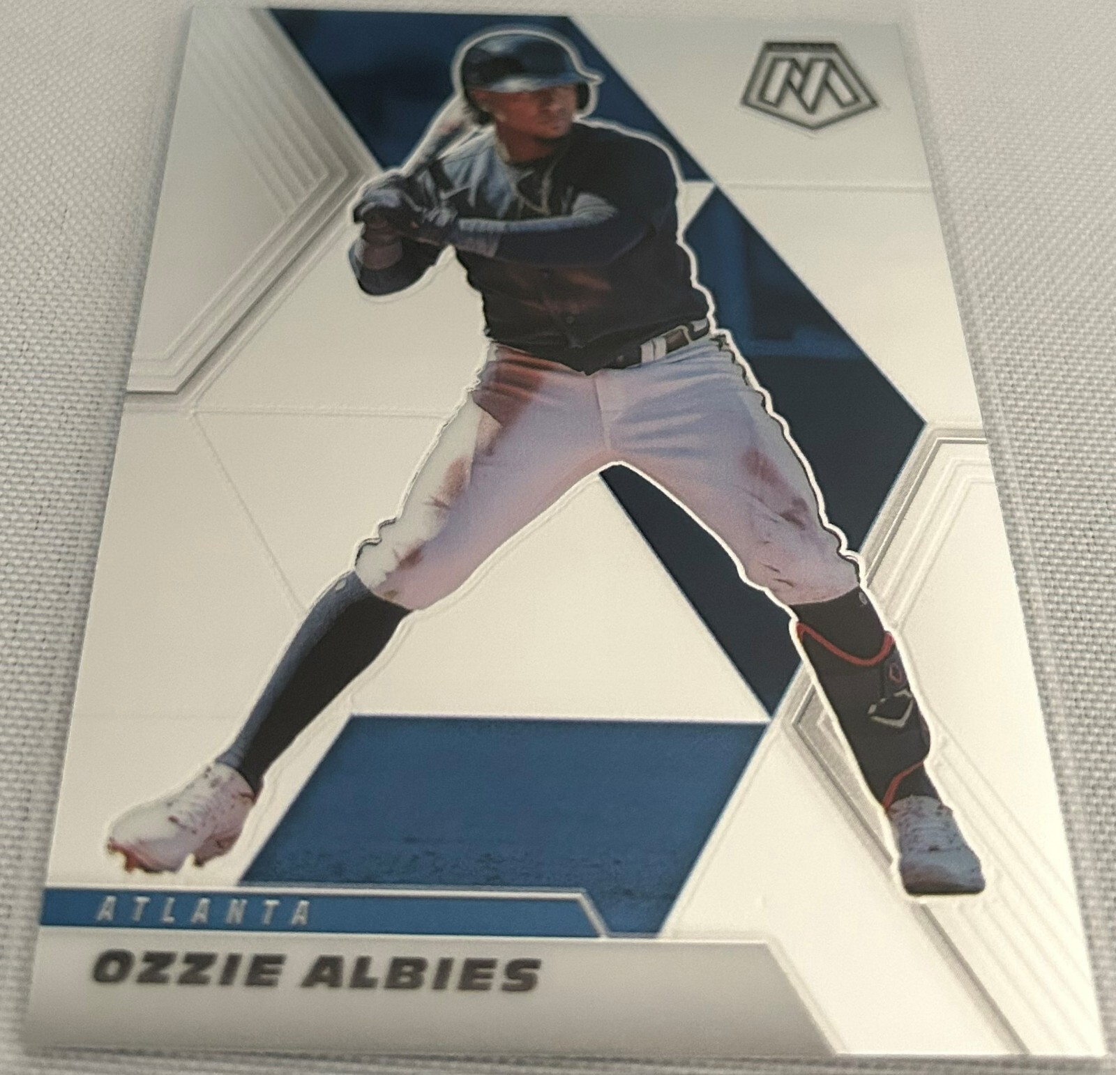 2021 Panini Mosaic Baseball Ozzie Albies Atlanta Braves base card #64 ...